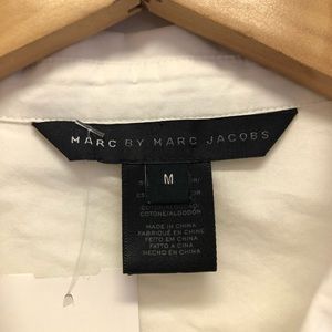 Marc By Marc Jacobs | Tops | Marc Jacobs Tee | Poshmark